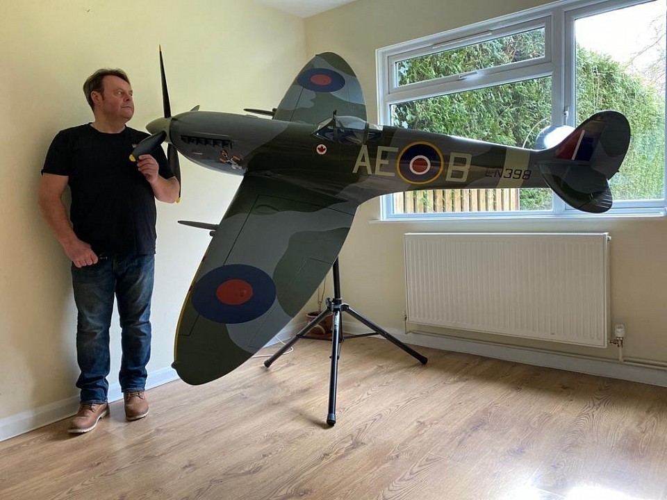 Spitfire Static Display Models for Sale - Gate Guardians, Memorials ...